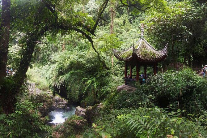 Mt Emei and Giant Buddha 2 Days Tour - FAQ