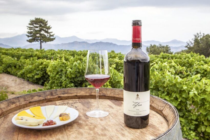 Mt. Etna Private Tour with Food and Wine Tasting - Practical Tips and Considerations