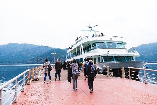 Mt Fuji & Hakone Cruise, Drum Show Bullet Train 1 Day From Tokyo - Dining and Performances