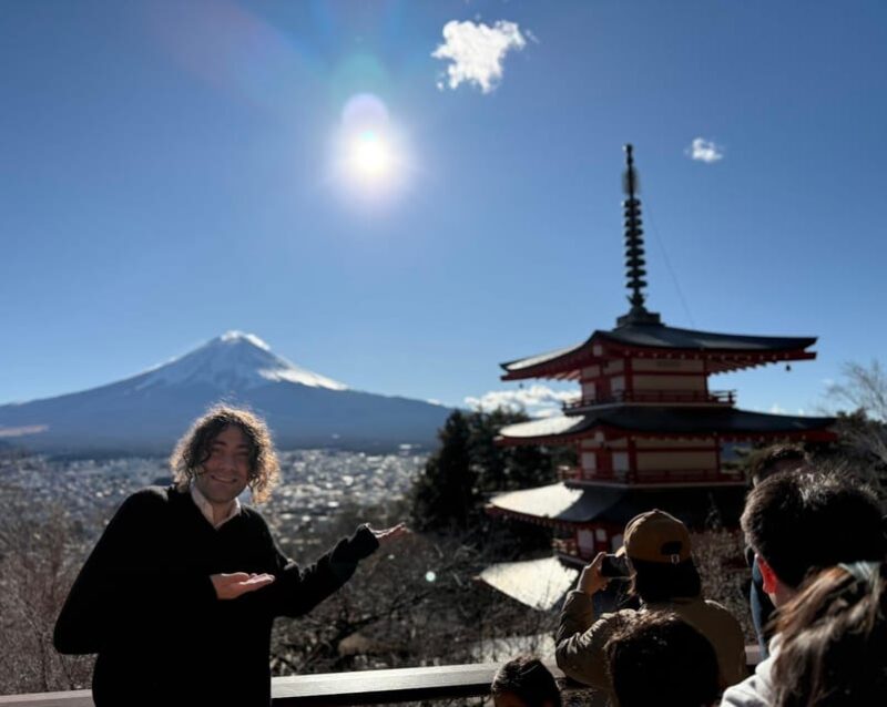 Mt. Fuji: Make-Your-Own Ramen + Fuji/Hakone Sightseeing Tour - Scenic Cruises and Viewpoints