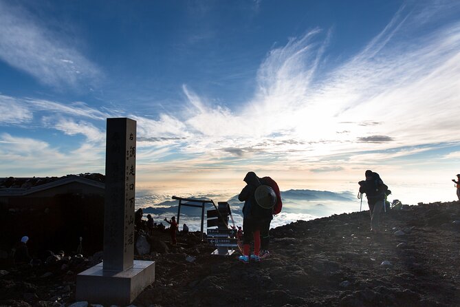 Mt.Fuji Trekking 1 Day Tour up to the Summit - Traveler Experiences