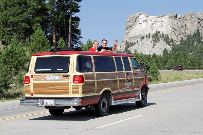 Mt Rushmore Bundle - W/Crazy Horse/Needles/Iron Mtn/Sylvan Lake - Transportation and Amenities