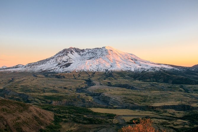 Mt. St. Helens National Monument From Seattle: All-Inclusive Small-Group Tour - Exploring the Mt. St. Helens National Monument