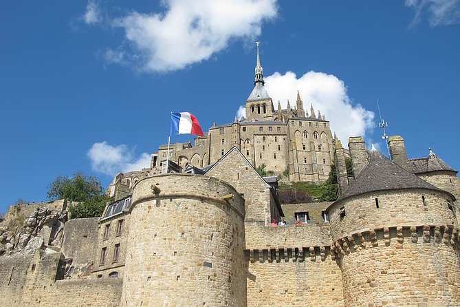 Mt St. Michel Private Tour With Abbey Tickets and Tour Guide - Inclusions and Pricing