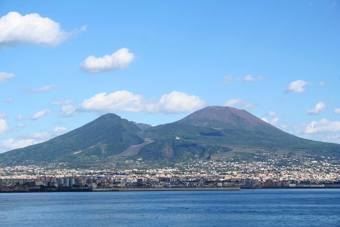 Mt Vesuvius with Winery Visit - FAQ