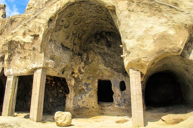 Mtskheta-Jvari + Gori-Uflistsikhe Tour - Delving Into Uflistsikhe Caves