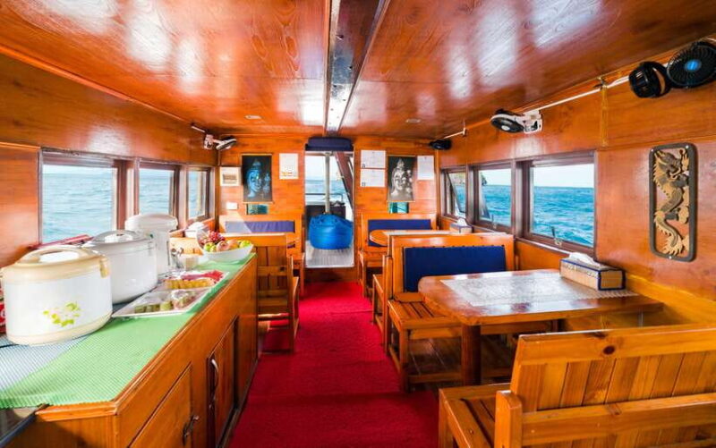 Mu Ko Ang Thong: Private Day Charter in Classic Thai Yacht - Who Should Consider This Tour?
