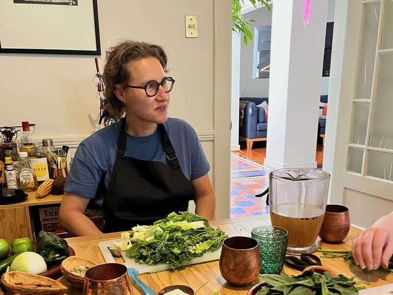 Muchos moles: Multi-variety mole cooking class and feast - Frequently Asked Questions