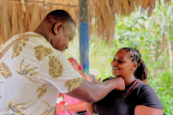 Mud Volcano and Palenque Cultural Experience - Savoring the Flavors of Local Cuisine