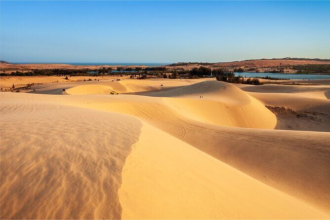 Mui Ne 'Red Sand' & Cham Local Culture Experience 2D/1N - The Sum Up