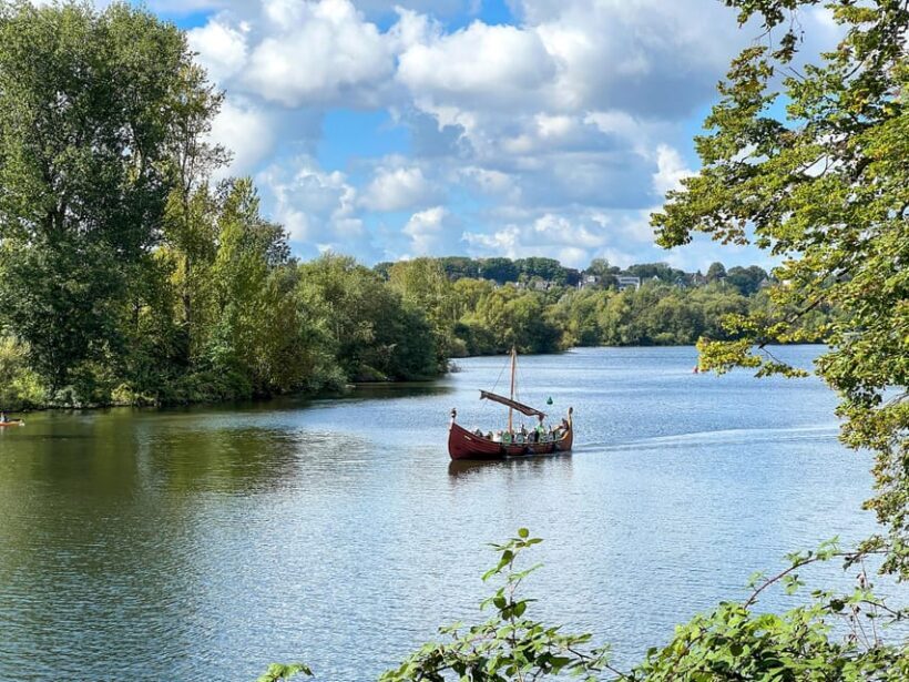 Mülheim an der Ruhr: embark on a rowing adventure with our Viking ship! - Meeting Point and Practical Details