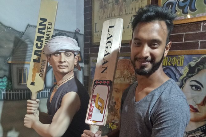 Mumbai Bollywood Studio Tour in Private Vehicle - The Experience: What to Expect and What Not