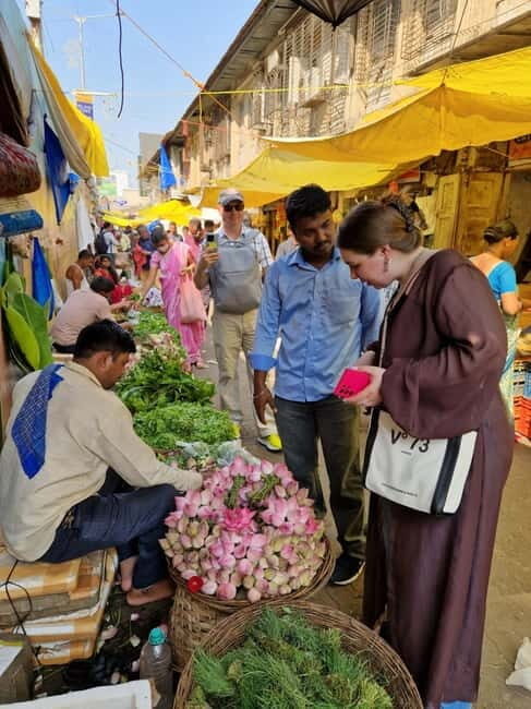 Mumbai by Dawn: Market Tour of Flowers, Fish, and More - Who Would Love This Tour?
