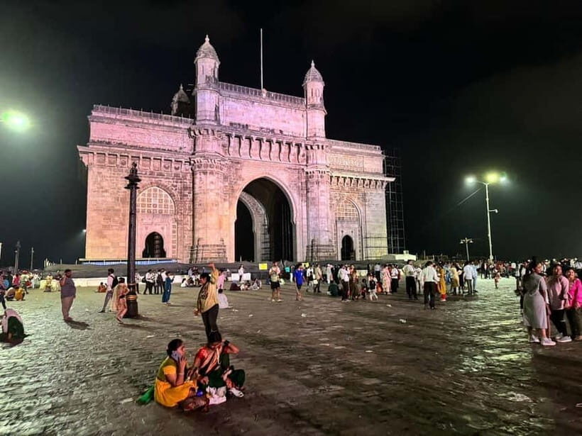 Mumbai By Night: Lights & Luminance - The Value of the Experience