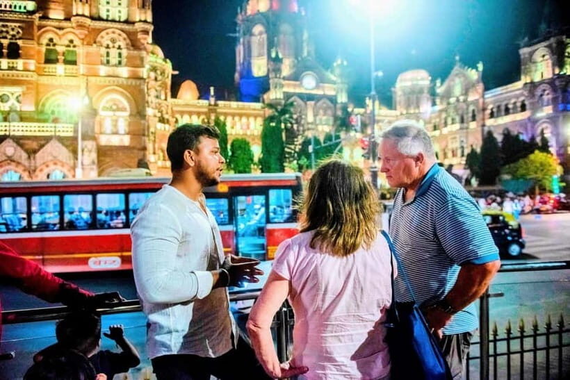 Mumbai by Night: Private Iconic Sights Tour with Transfers - Key Points