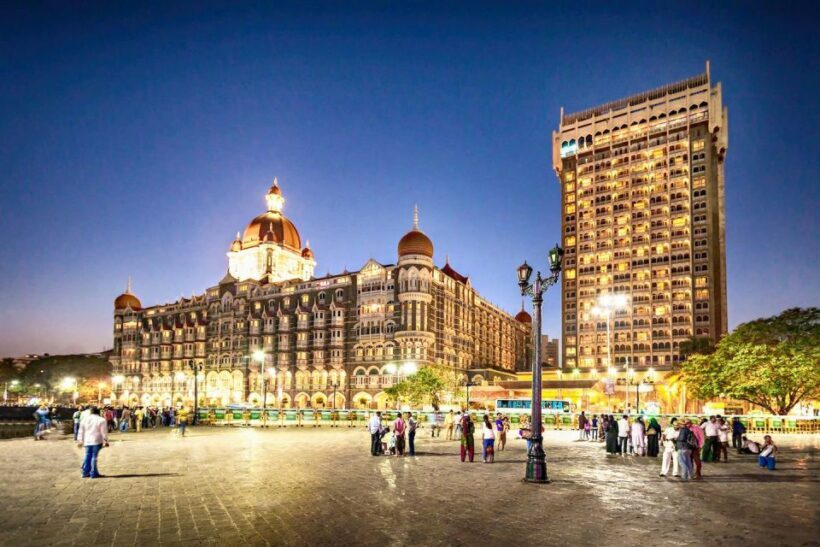 Mumbai: City Tour, Elephanta Caves, Dharavi Slum W/Options - Exploring Dharavi: The Entrepreneurial Heart of Mumbai