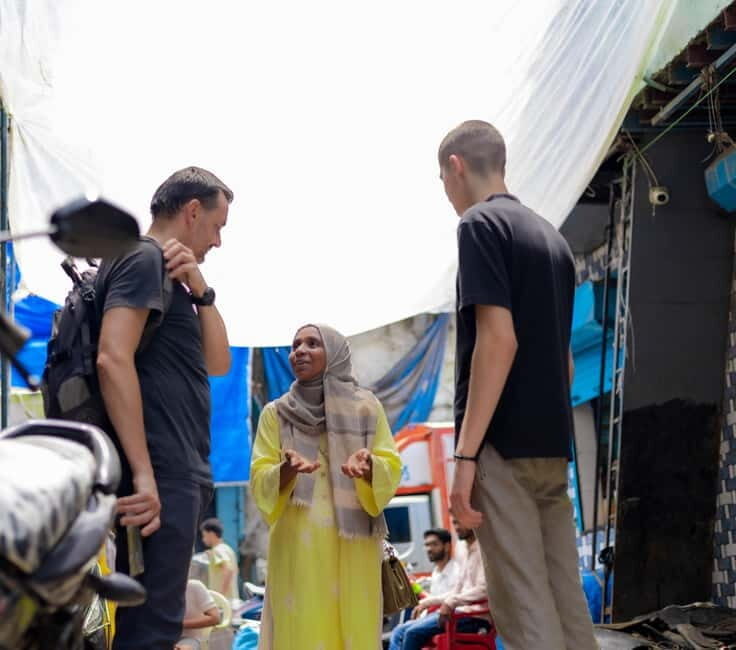 Mumbai: Dharavi Slum and Dhobi Ghat Laundry Tour - Exploring Mumbai’s Heart: Dharavi and Dhobi Ghat in Detail