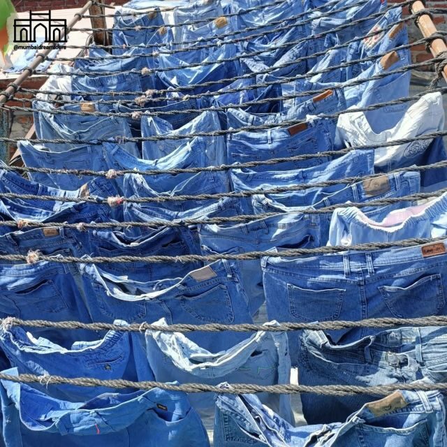 Mumbai: Dhobi Ghat Tour with Dharavi and Train Ride Options - A Closer Look at the Tour Experience