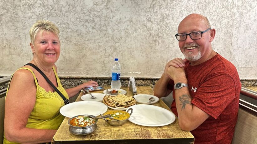 Mumbai: Evening Street Food Tasting & Cultural Market Tour - The Value of Guided Local Expertise