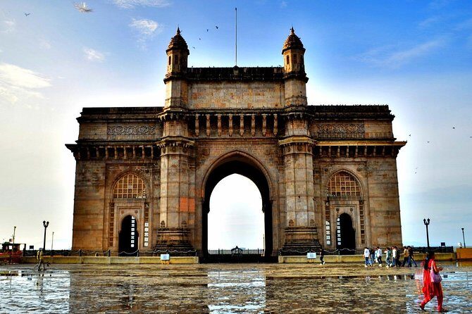 Mumbai: Half day guided city tour with a local - Key Points