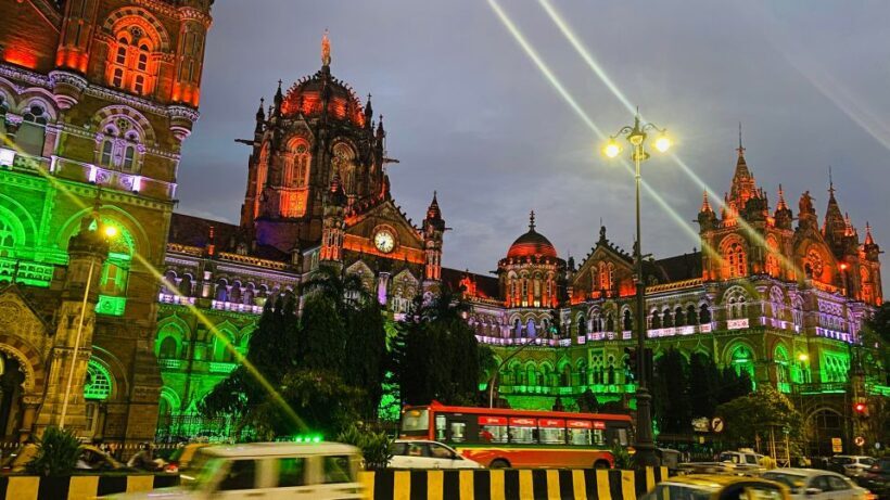 Mumbai: Night City Sightseeing Tour with Dinner Options - Key Points