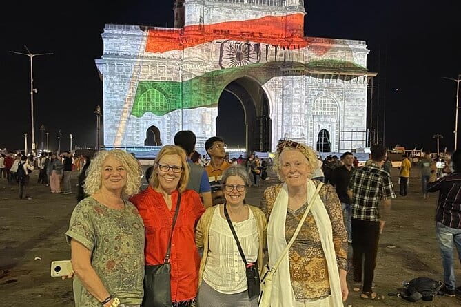 Mumbai Night Lights Tour - Key Points