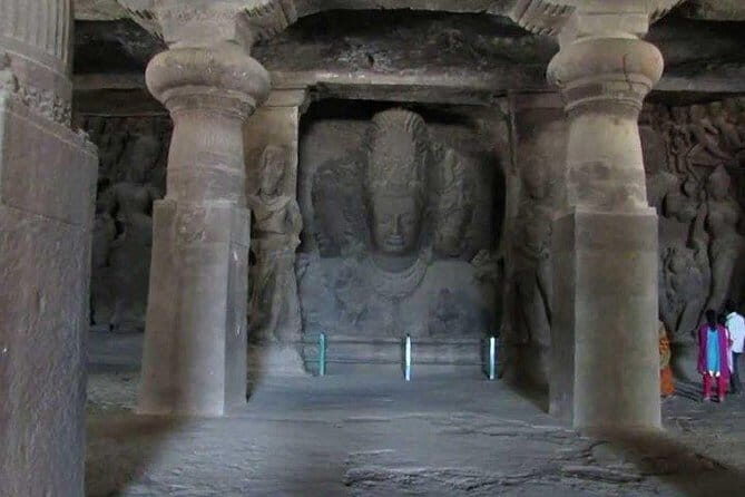 Mumbai One Day Sightseeing Tour with Elephanta Caves - Key Points