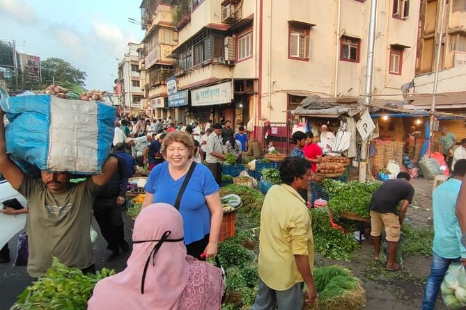 Mumbai Private City Sightseeing with Slum Tour - Transportation and Comfort