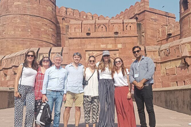 Mumbai: Private Day Tour Of Tajmahal With Car ,Entrance , Meal - The Sum Up