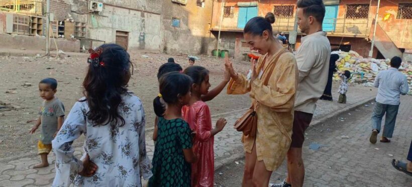 Mumbai: Private Dharavi Slum Tour by a Local with Pickup - Key Points