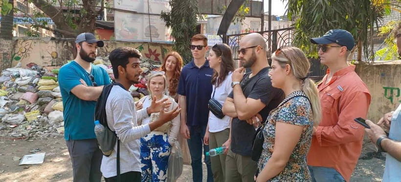 Mumbai: Slum Tour Dharavi Small Group with a Local Guide - A Detailed Look at the Dharavi Slum Tour