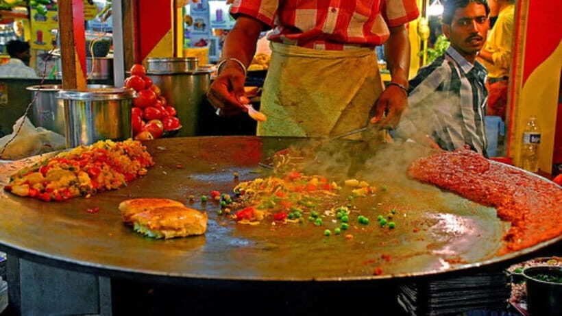 Mumbai Street Food & Beach Tour with 10+ Tastings - The Sum Up