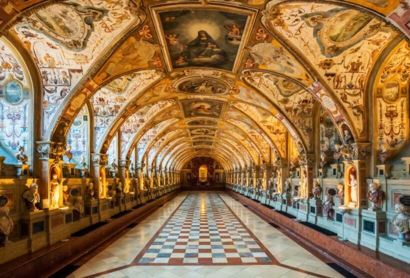 Munich: Alte Pinakothek and Old Town Private Walking Tour - FAQ