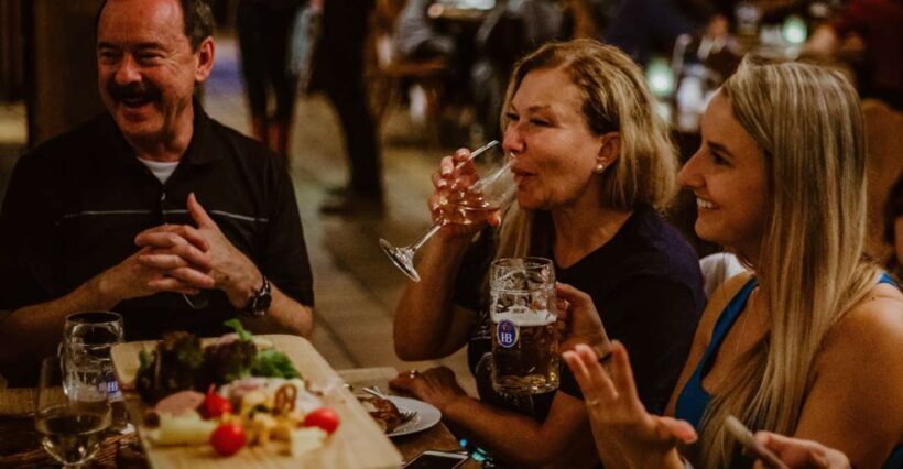 Munich: Beer and Food Tour with Dinner & Oktoberfest Museum - Setting the Scene: What the Tour Includes