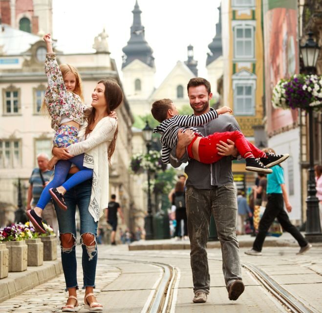 Munich: Friendly History for Family with Kids Guided Walking - Exploring Munich’s Old Town with Kids: An Honest Breakdown