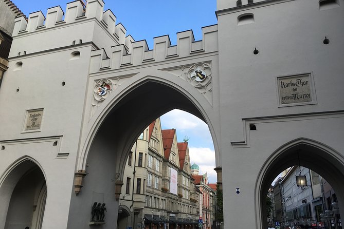 Munich Highlights 3-Hour Private Walking Tour - Viktualienmarkt: Munich’s Foodie Paradise