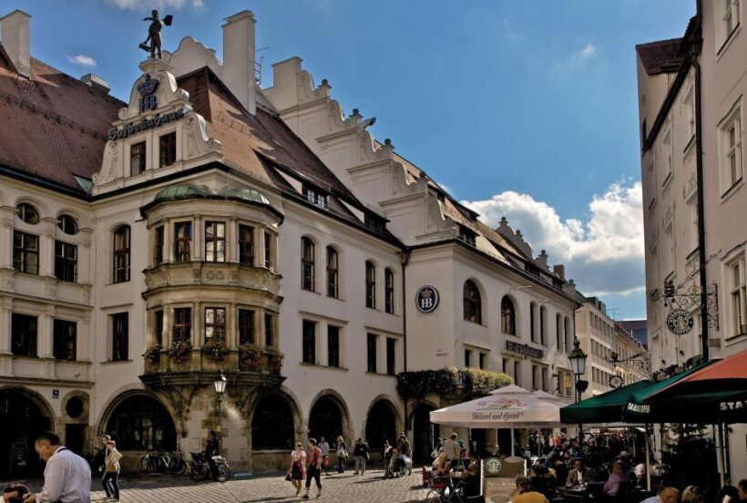 Munich: Hofbräuhaus Guided Tour with 1 Beer - In Summary: Who Should Book This Tour?