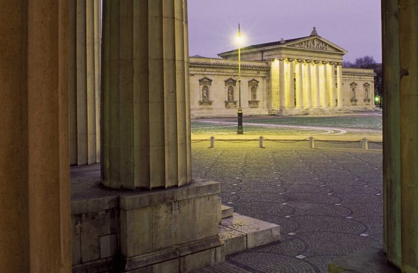 Munich: National Socialism Historical Tour in GERMAN - Introduction