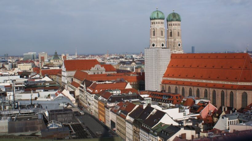 Munich: Nazi History 2-Hour Small Group Walking Tour - Practical Tips and Considerations
