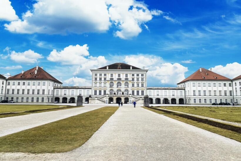Munich Nymphenburg Palace Tickets and Tour, Carriage Museum - An In-Depth Look at the Tour Experience