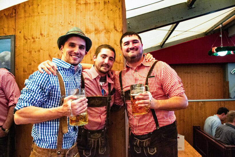 Munich: Oktoberfest Tour with Tent Reservation, Food & Beer - Who Should Consider This Tour?