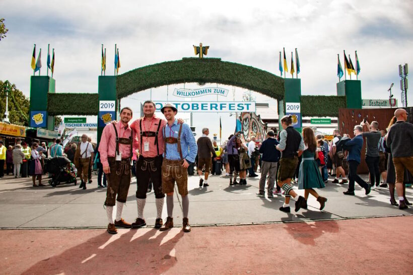 Munich: Oktoberfest Tour with Tent Reservation, Food & Beer - Frequently Asked Questions