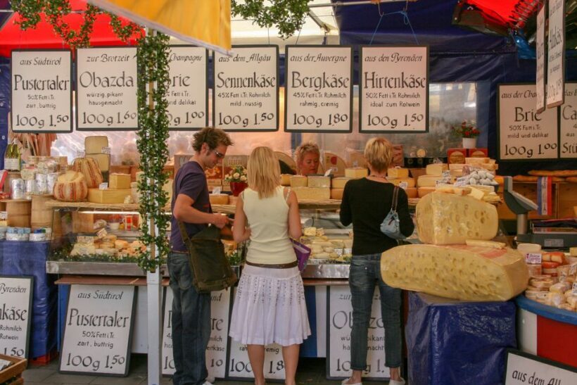 Munich: Old Town & Viktualienmarkt City Walk in German - Final Thoughts