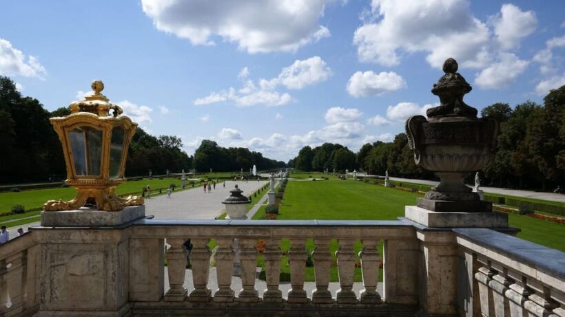 Munich Private Walk Tour and Nymphenburg by Public Transport - Exploring Munich through a Private Walk and Nymphenburg Palace