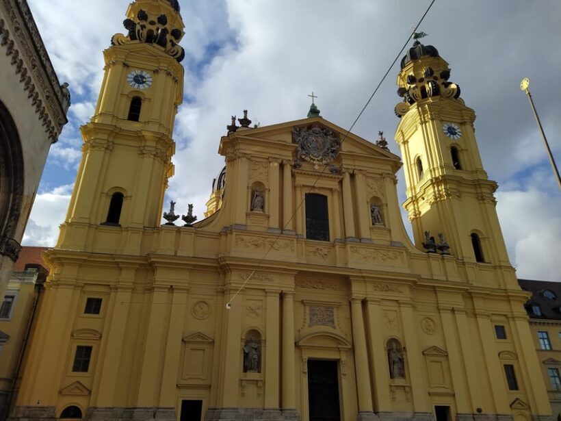 Munich: Private Walking Tour Munich Highlights - Who Should Take This Tour?