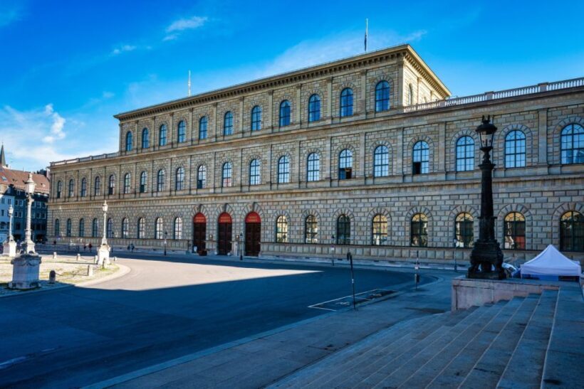 Munich: Residenz Palace, Museum and Treasury Private Tour - What You’ll Love About This Experience
