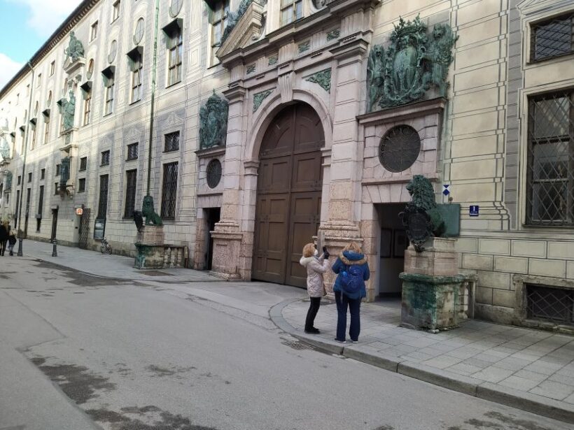 Munich Residenz: Private Tour with artists and historians - Frequently Asked Questions