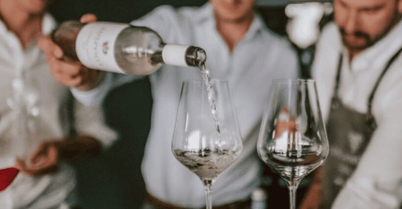 Munich: Romantic Wine Experience for Two at Viktualienmarkt - Key Points