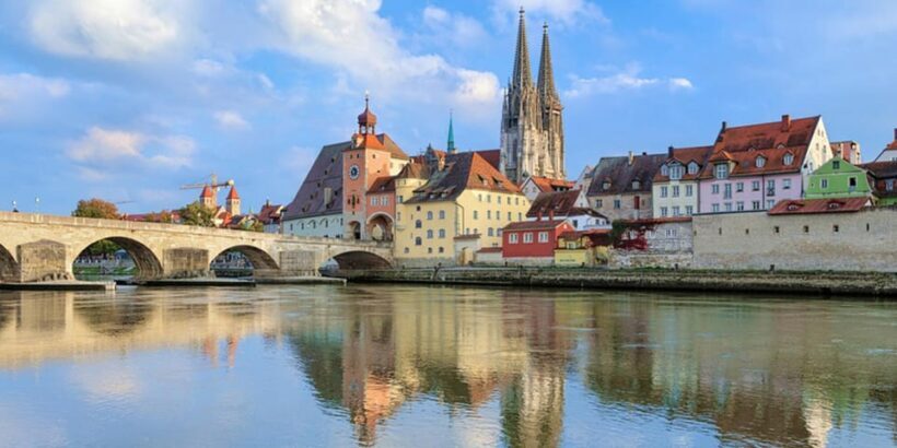 Munich:REGENSBURG MEDIEVAL BEAUTY-PRIVATE GUIDED TOUR BY CAR - An In-Depth Look at the Tour Experience
