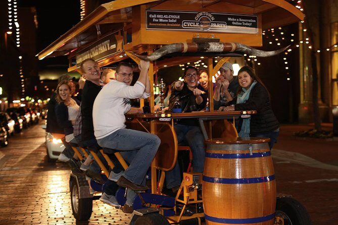 Murals & Mimosas - Cowtown Cycle Party BYOB Public Tour - Group Size & Atmosphere